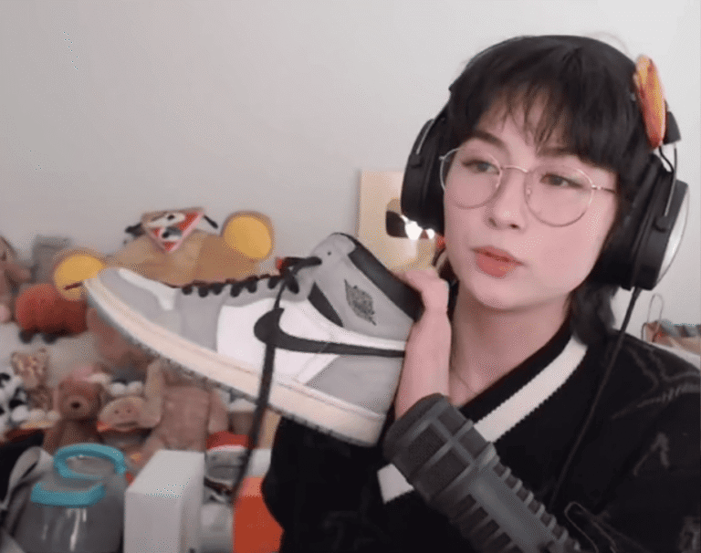 THE WORLD’S TOP 20 FEMALE STREAMERS IN 2026 - eDigital Agency
