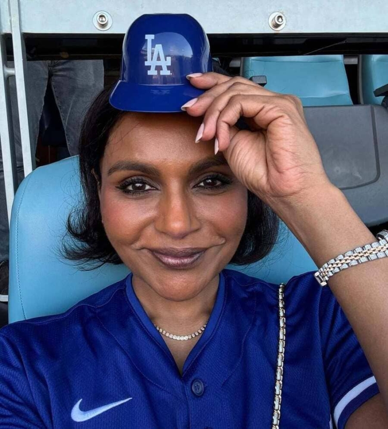 THE TOP 10 AMERICAN FEMALE COMEDIANS IN 2026 - eDigital Agency